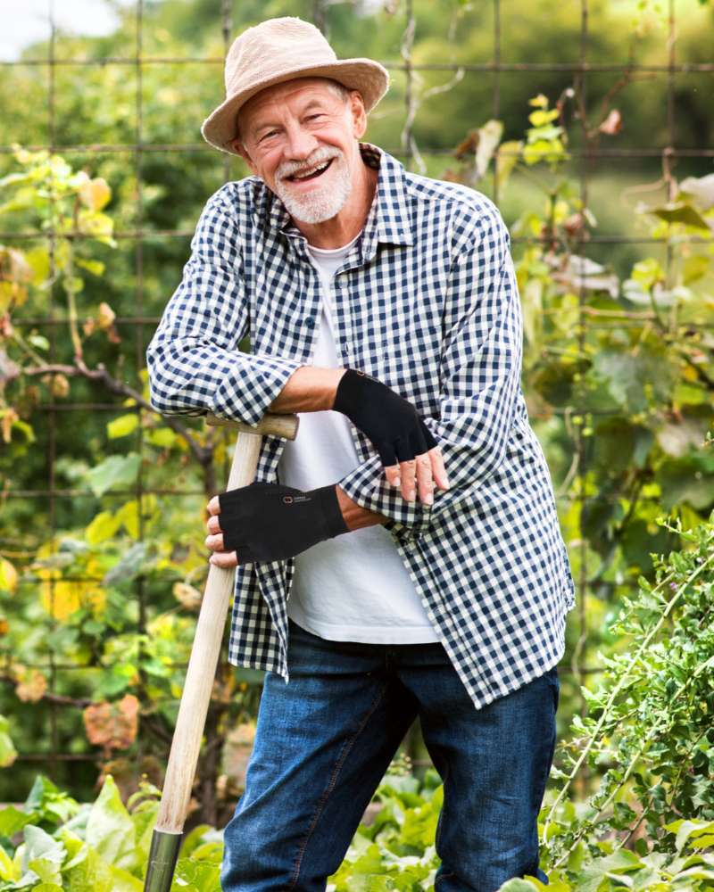 Copper-Infused Finger Splint Brace - Adjustable to Fit all Fingers ...